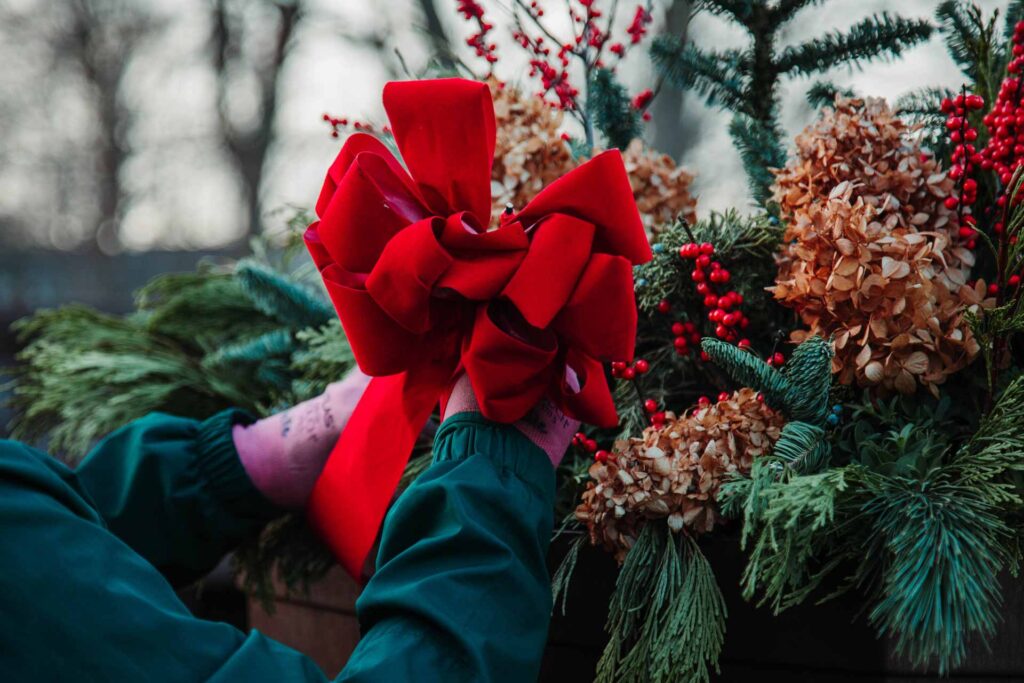 Easy DIY Winter Combo Planter | Petitti Garden Centers